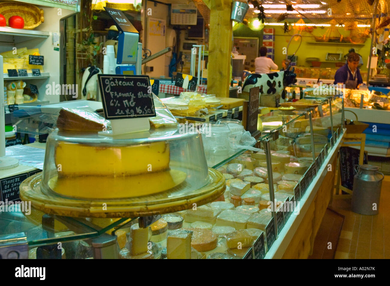 Paris food hall hi-res stock photography and images - Alamy
