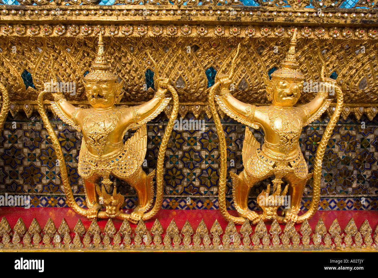 Gold kinnara statues hi-res stock photography and images - Alamy