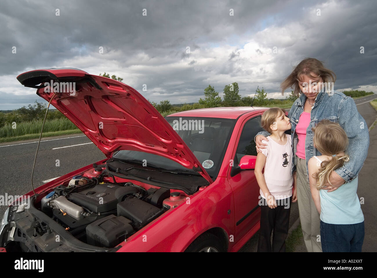 Family broken down car hi-res stock photography and images - Alamy