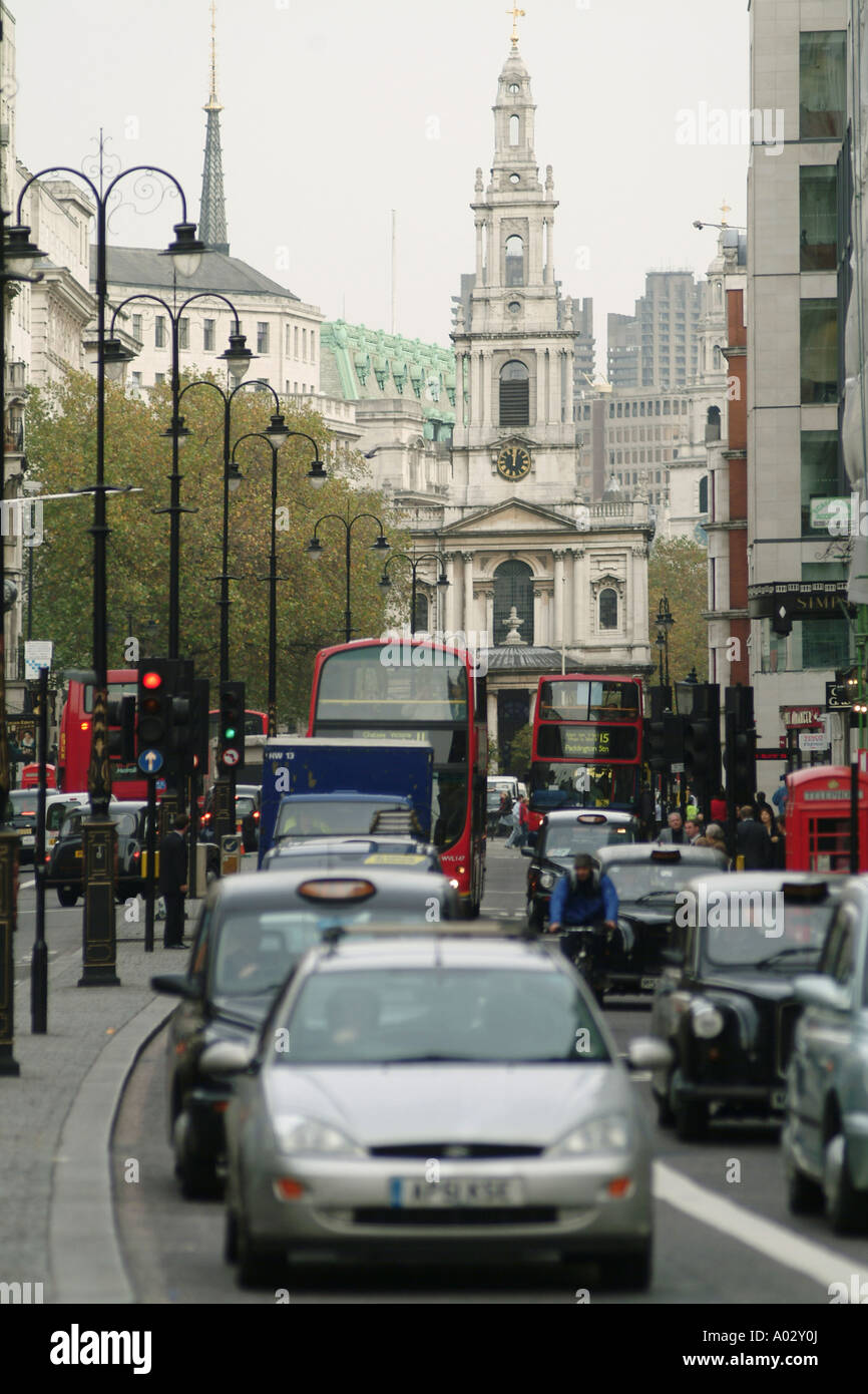 traffic queues on a busy road in the city of london, uk Stock Photo - Alamy