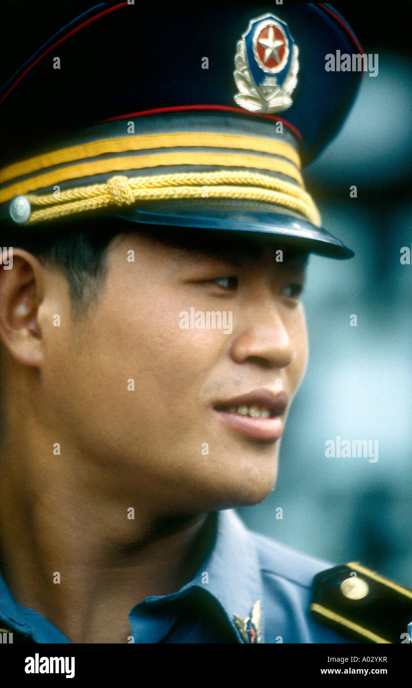 Chinese police security hi-res stock photography and images - Alamy