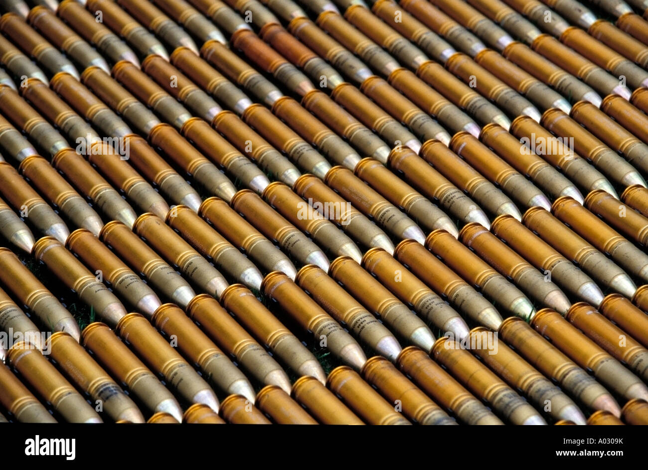 30mm cannon hi-res stock photography and images - Alamy