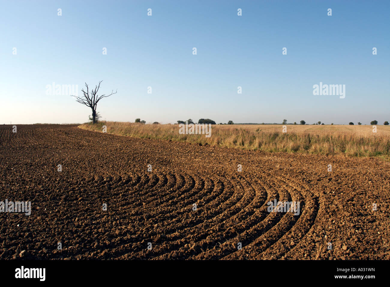 Landwork hi-res stock photography and images - Alamy