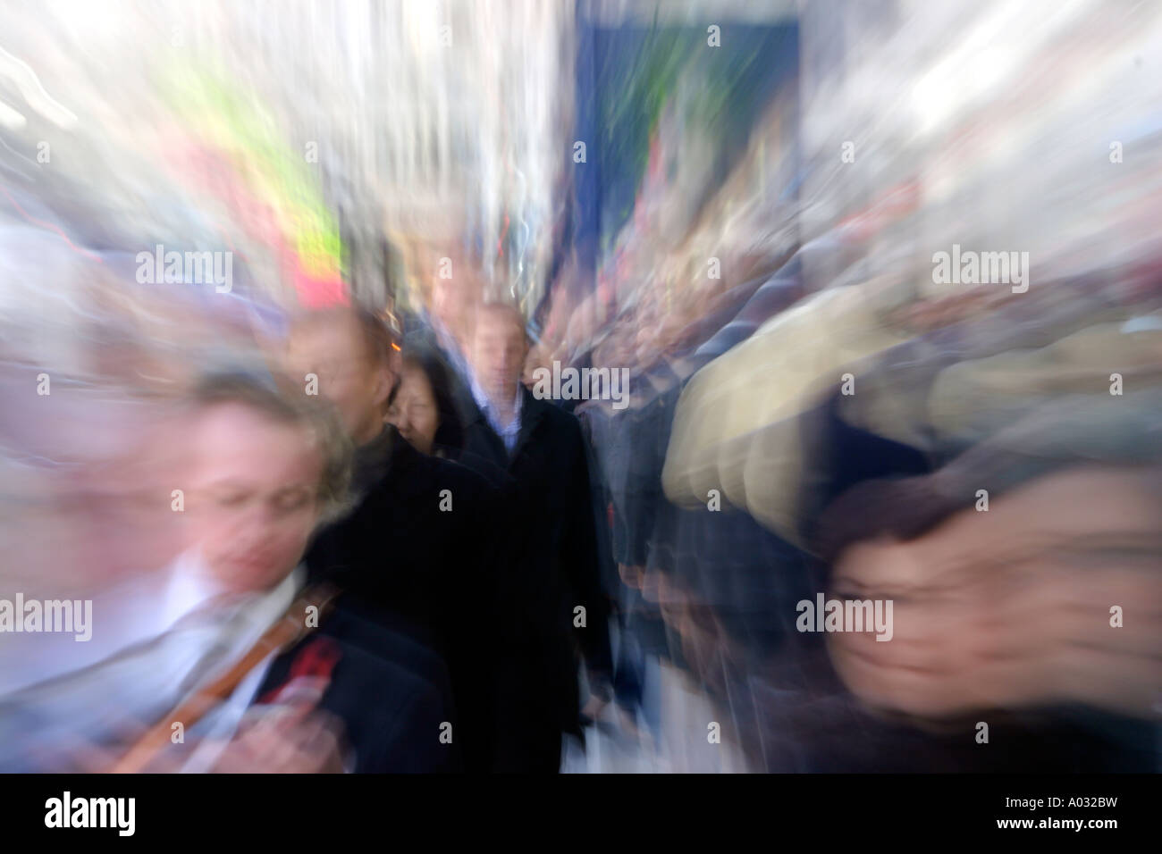 Busy crowd walking down London Street Stock Photo - Alamy