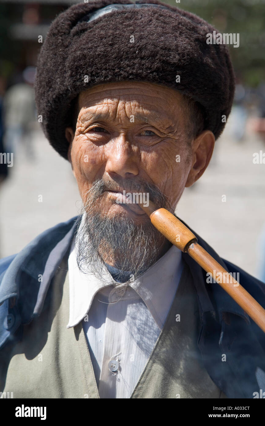 Old Man With Pipe High Resolution Stock Photography and Images - Alamy