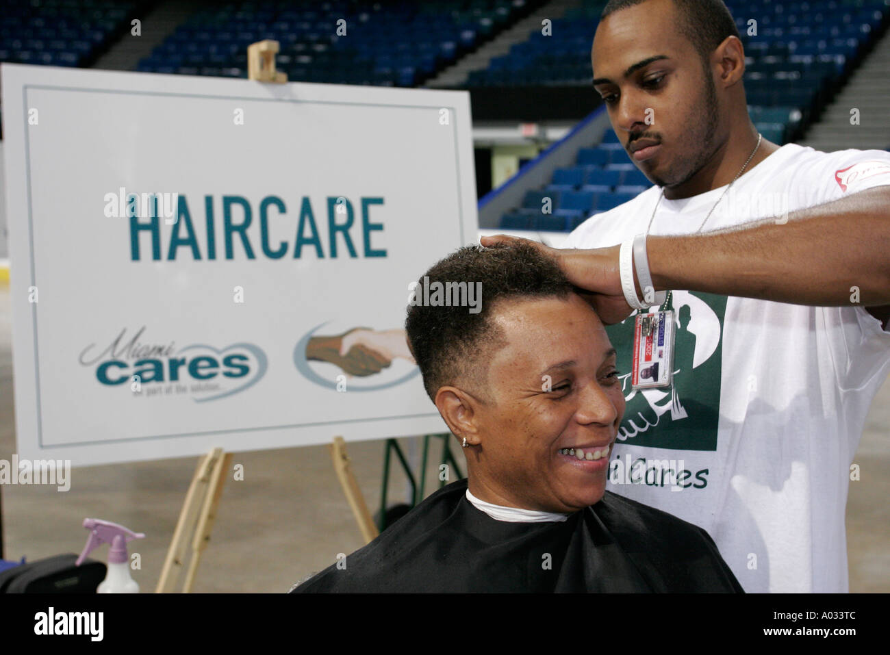 Homeless addict united states hi-res stock photography and images - Alamy