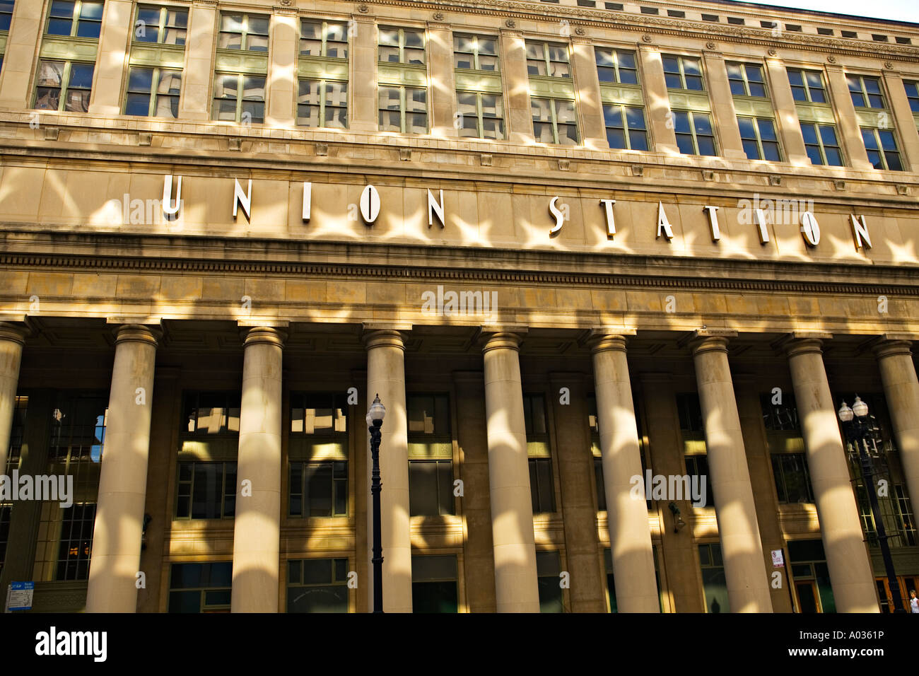 Chicago union station exterior hi-res stock photography and images - Alamy