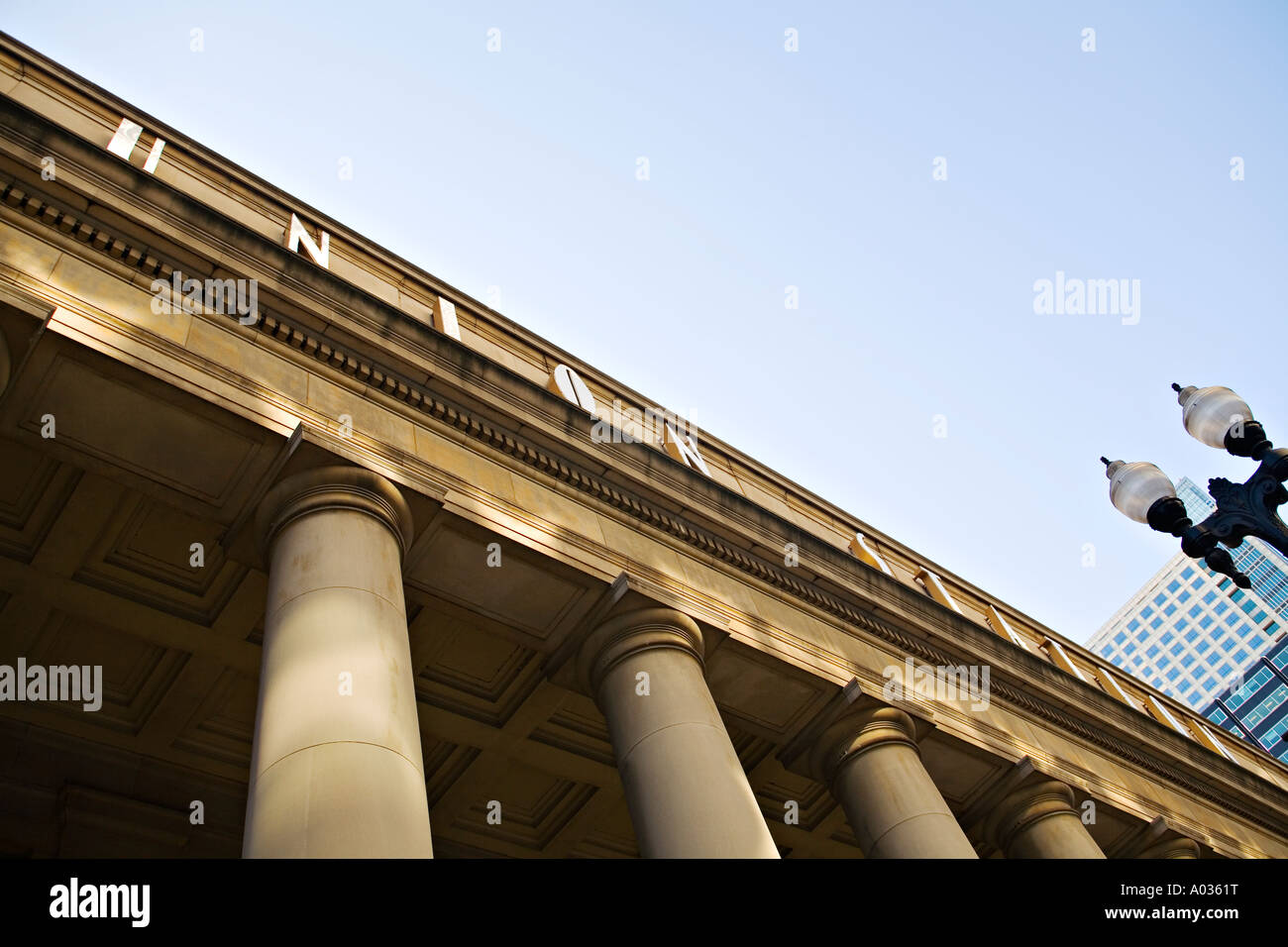 ILLINOIS Chicago Exterior of Union Station building columns sign street ...