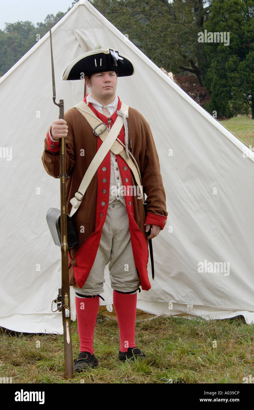 American soldier uniform 18th century hi-res stock photography and ...