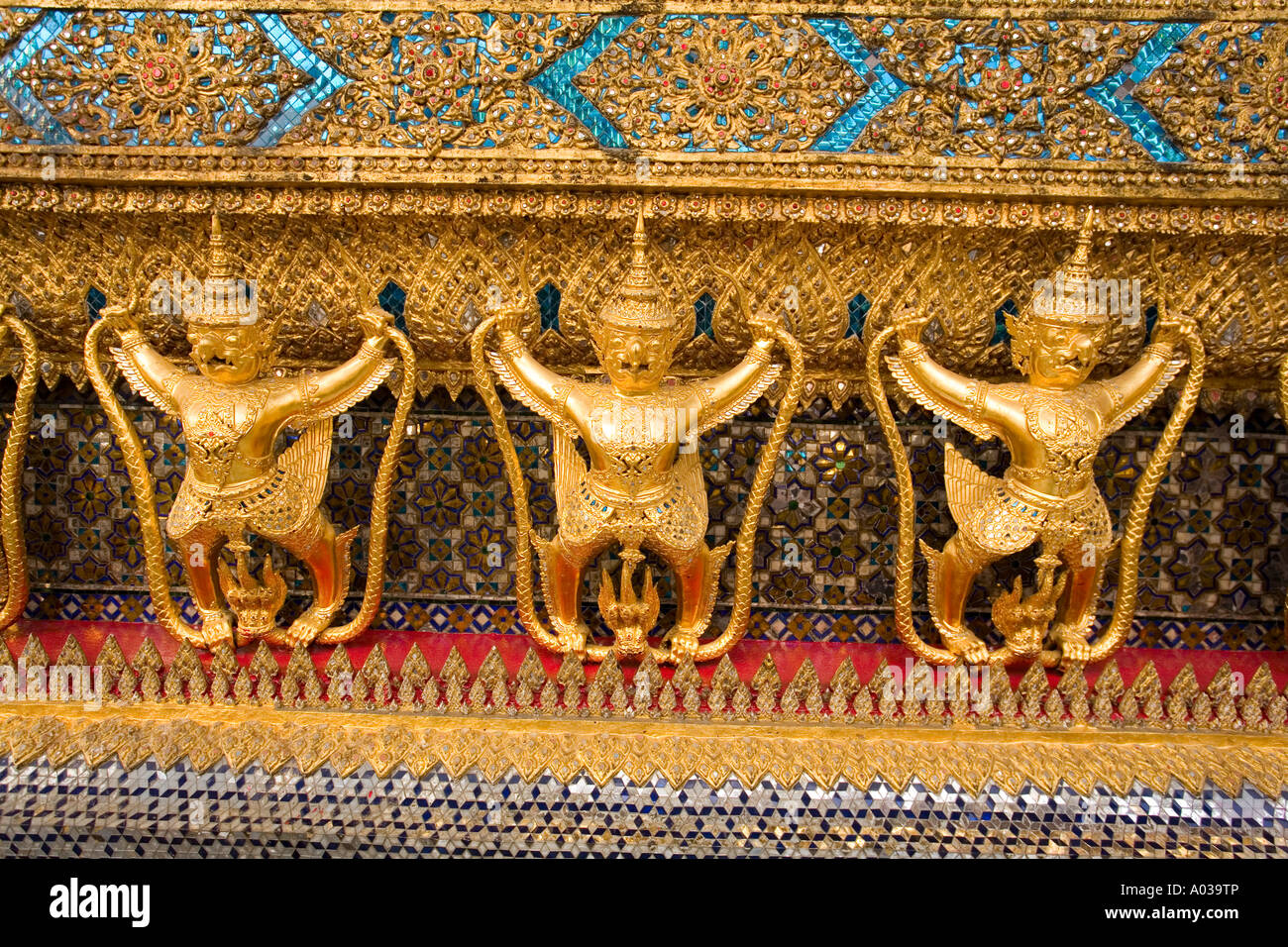 Half man half bird hi-res stock photography and images - Alamy