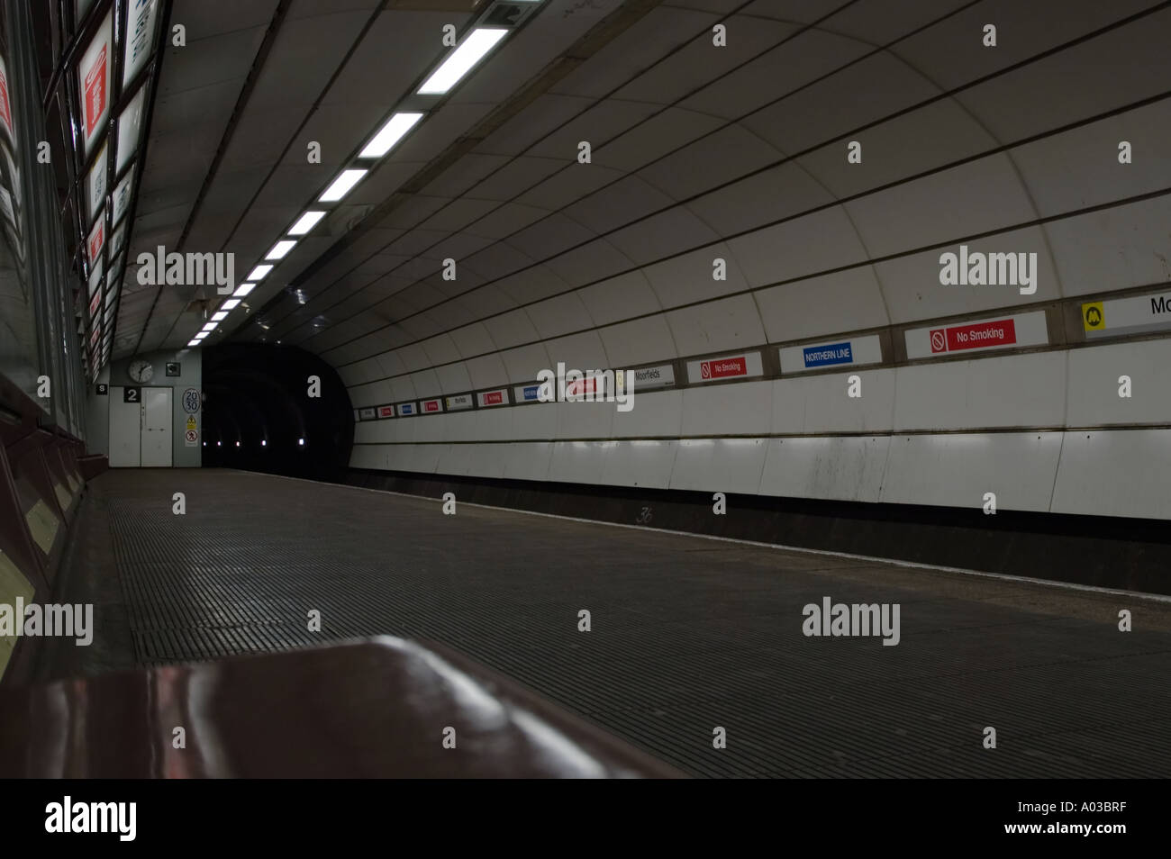 Moorfields liverpool hi-res stock photography and images - Alamy