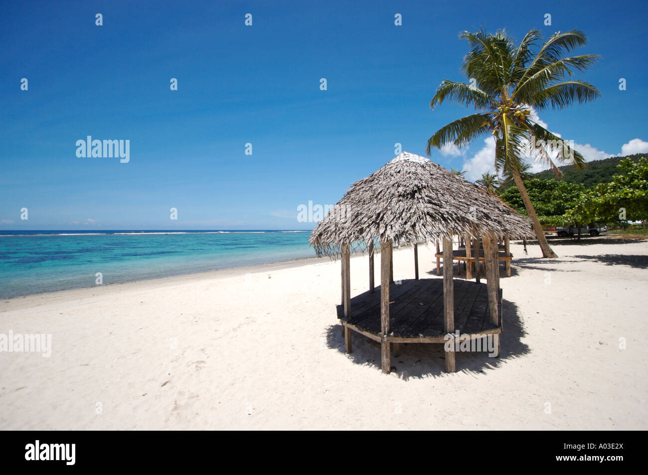 Beach fales in a village on Upolu, Western Samoa Stock Photo - Alamy