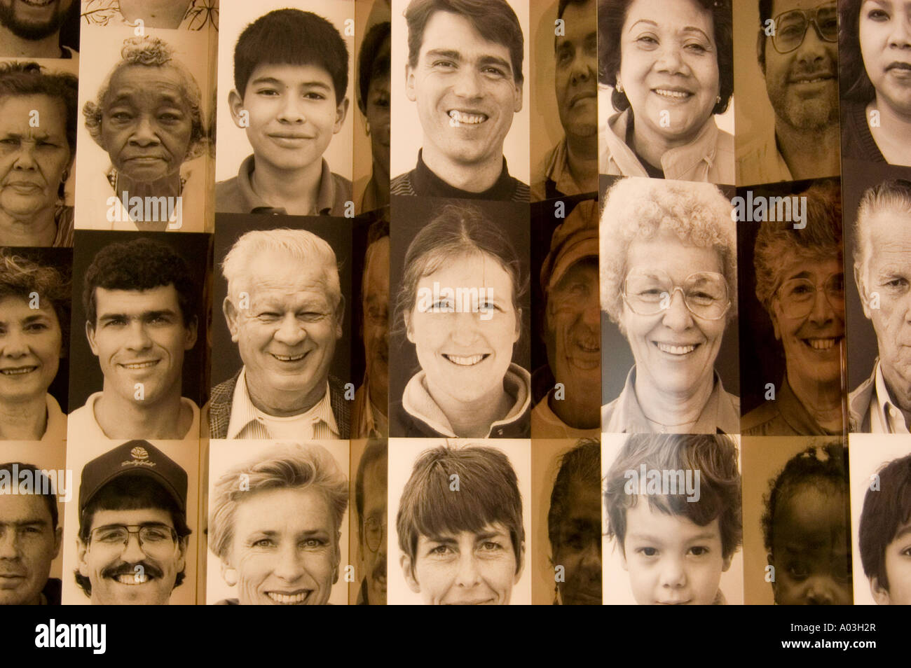 Immigrants symbol hi-res stock photography and images - Alamy