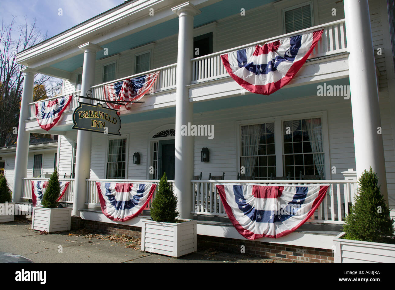 Berkshires massachusetts map hi-res stock photography and images - Alamy