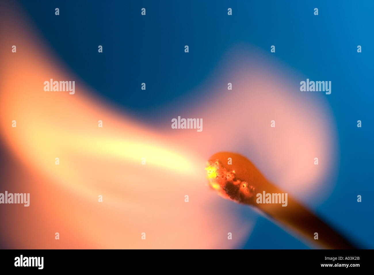 Match flame blue background hi-res stock photography and images - Alamy