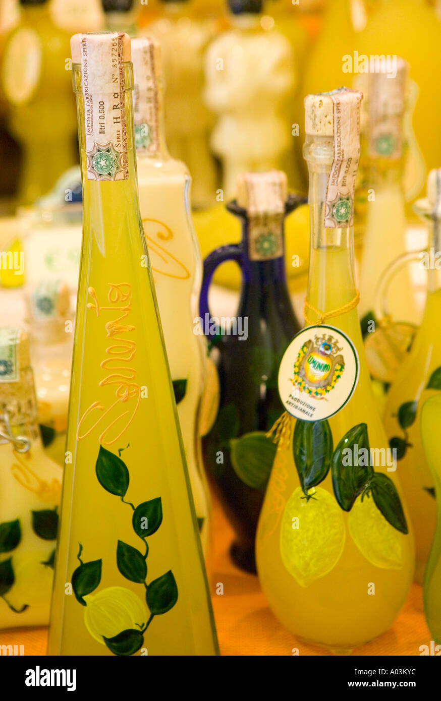 Limoncello sorrento hi-res stock photography and images - Alamy