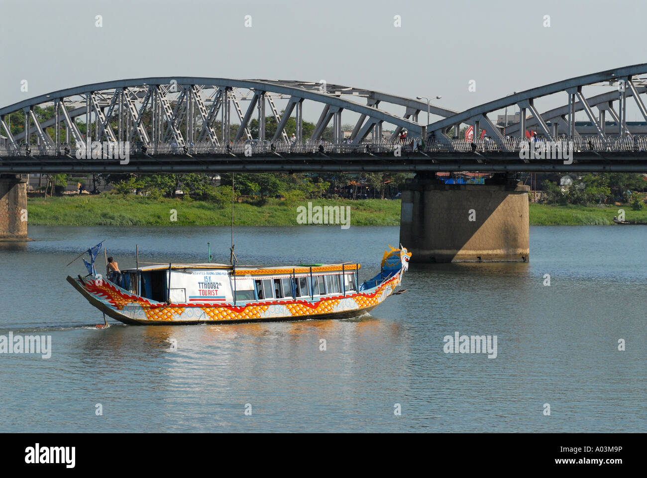 The Perfume river and bridge city of Hué Central Vietnam Stock Photo ...