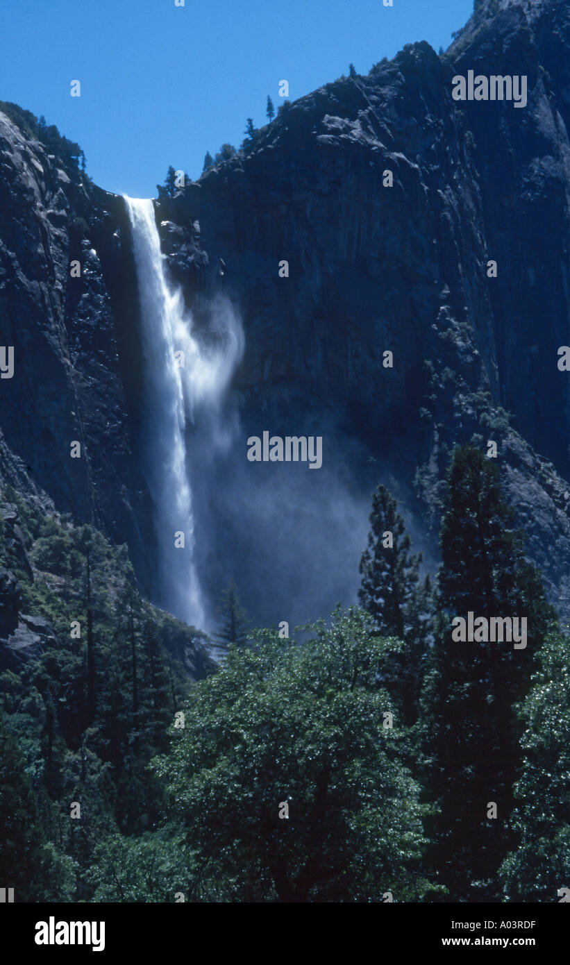 Ribbon falls yosemite hi-res stock photography and images - Alamy