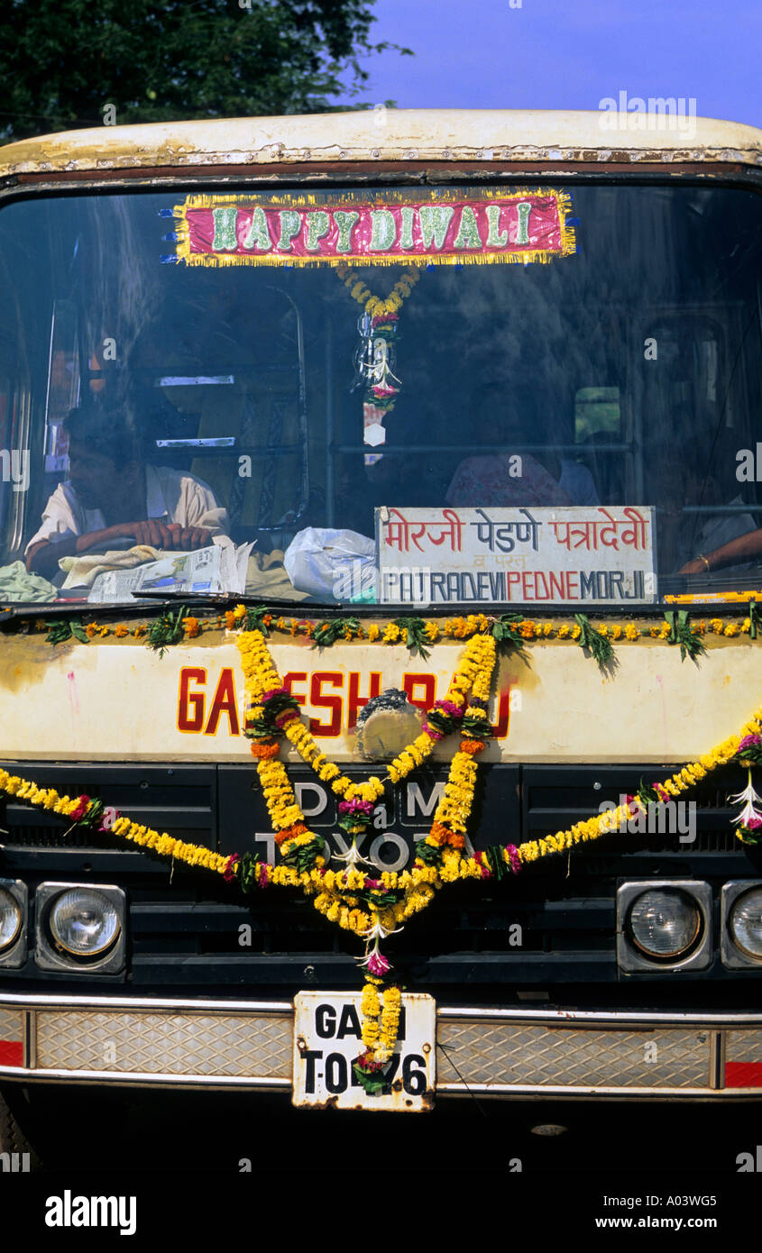india north goa baga close up of a public bus Stock Photo - Alamy