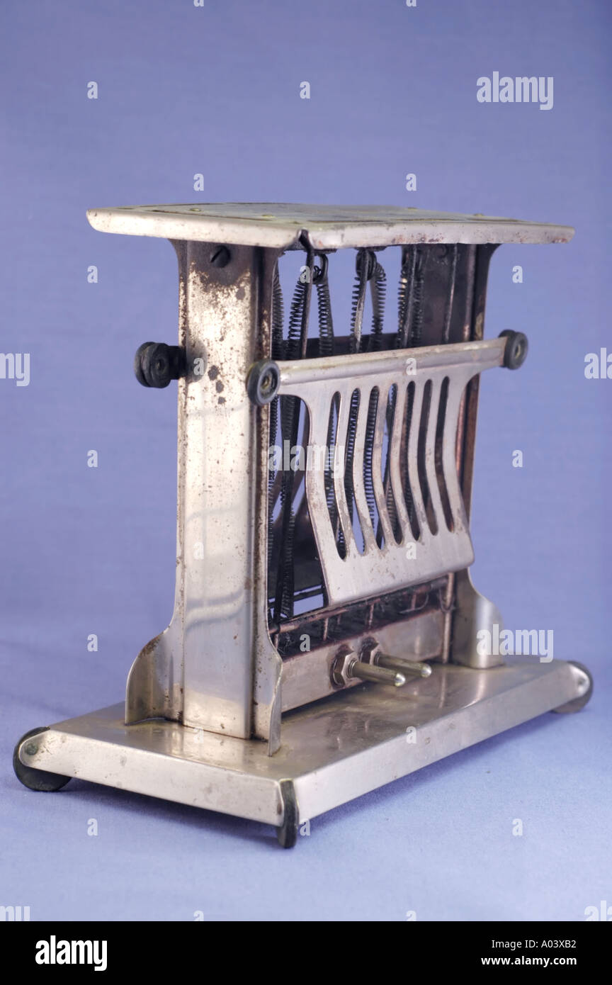 Electric toaster 20th century hi-res stock photography and images - Alamy