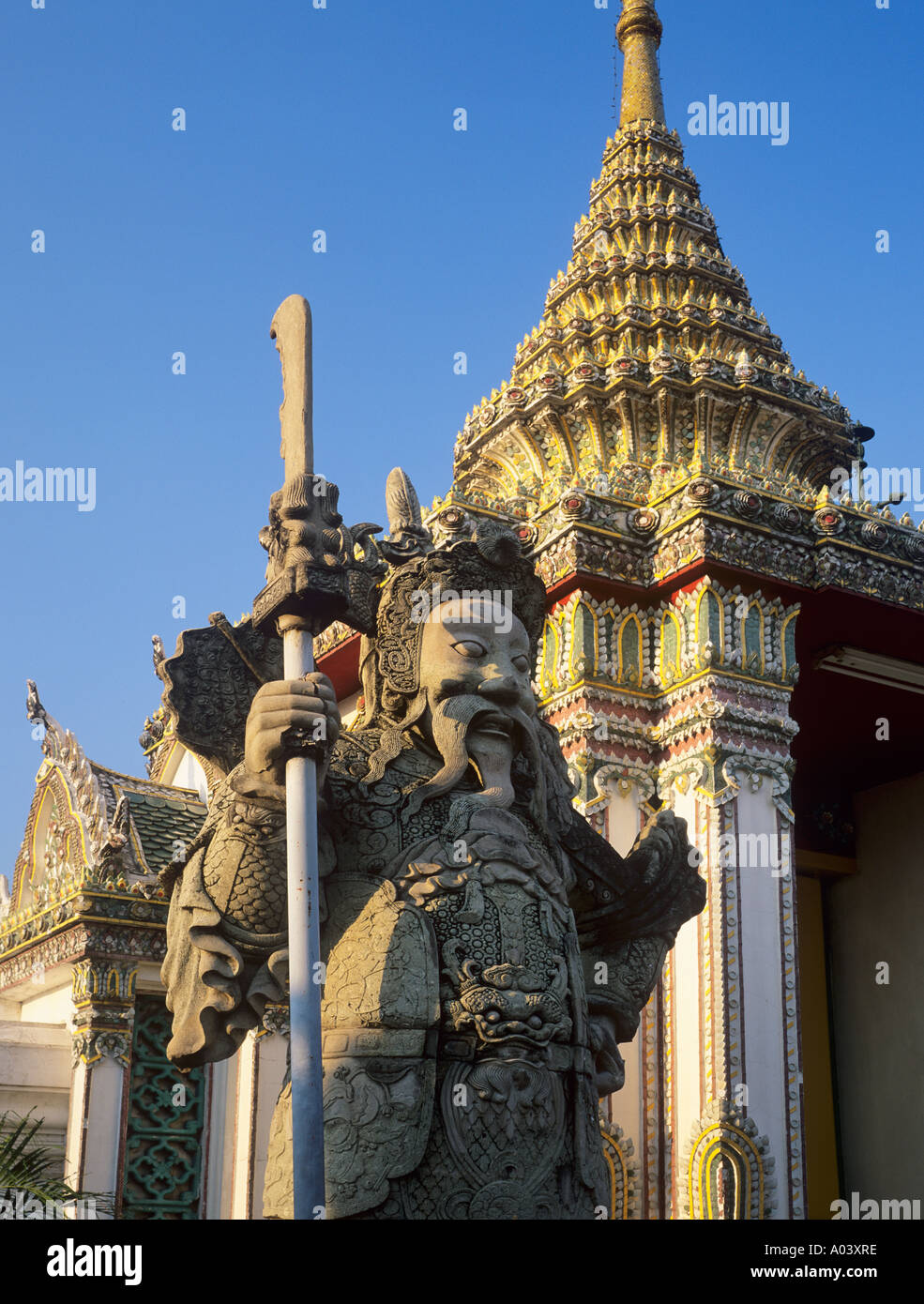 Po statue hi-res stock photography and images - Alamy