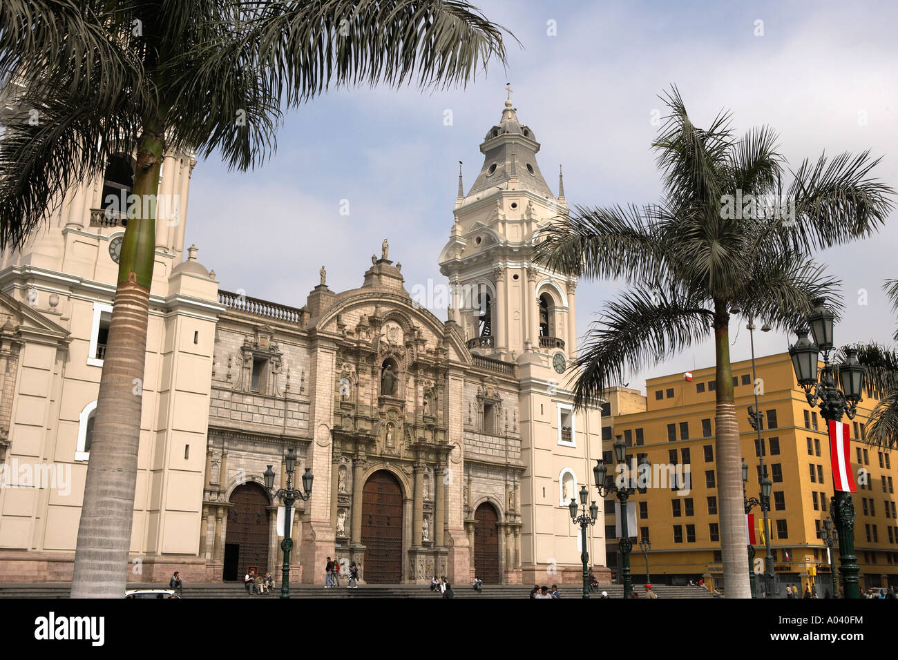 La Catedral The Cathedral Lima Peru Stock Photo - Alamy