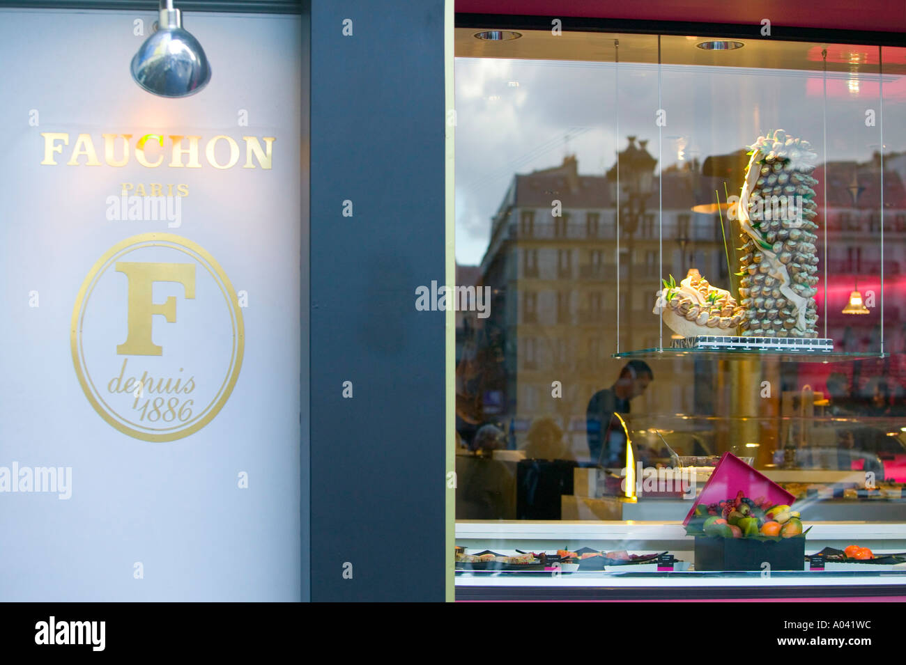 Fauchon (Famous Gourmet Food Store), Place de la Madeleine, Paris ...