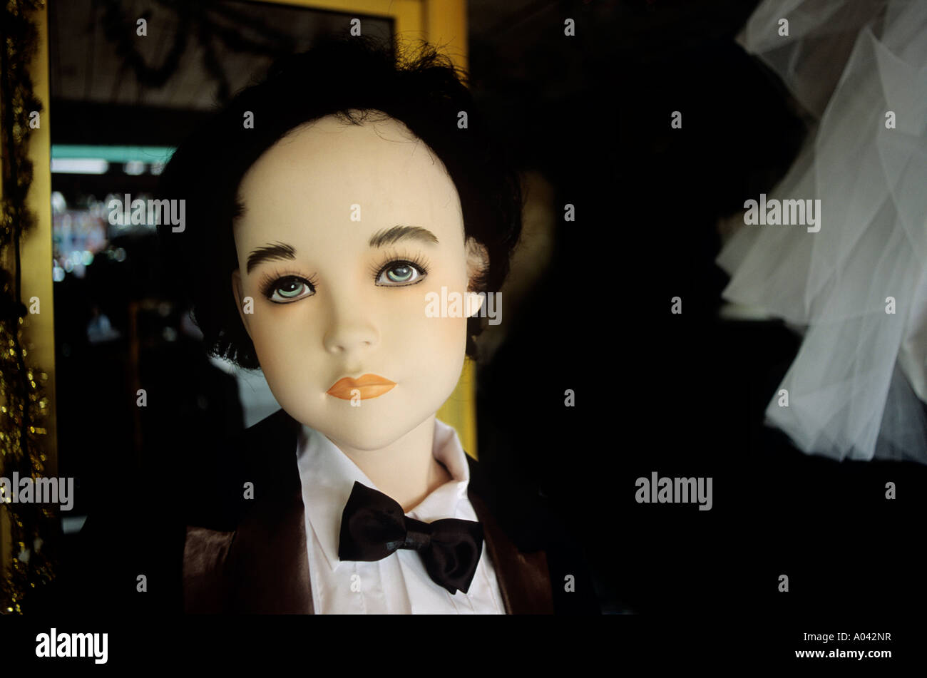 Blankly hi-res stock photography and images - Alamy