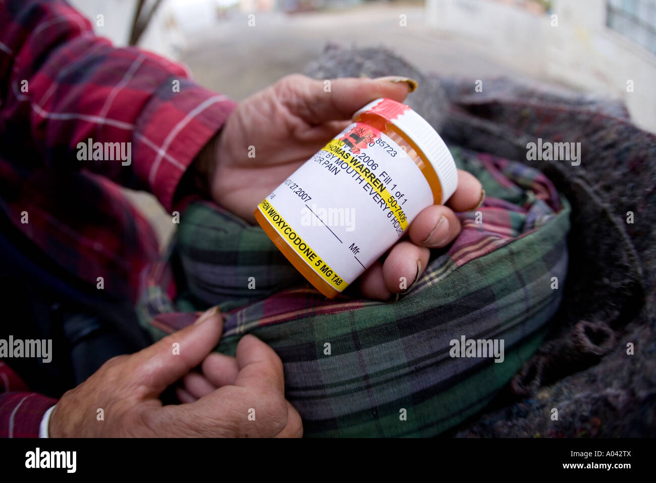 Vietnam homeless hi-res stock photography and images - Alamy