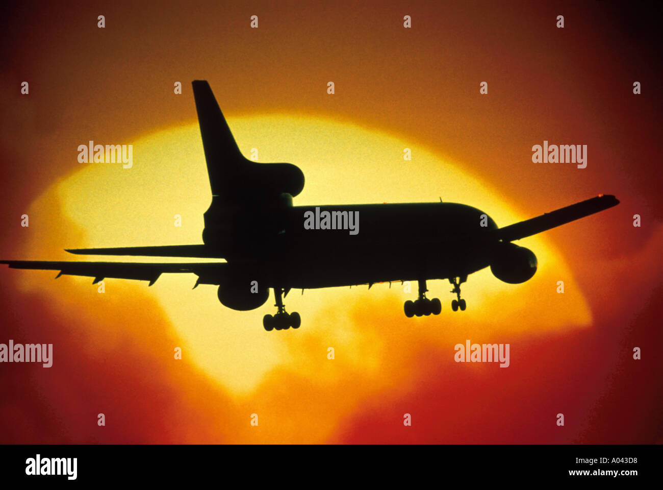 Lockheed l 1011 airliner hi-res stock photography and images - Alamy