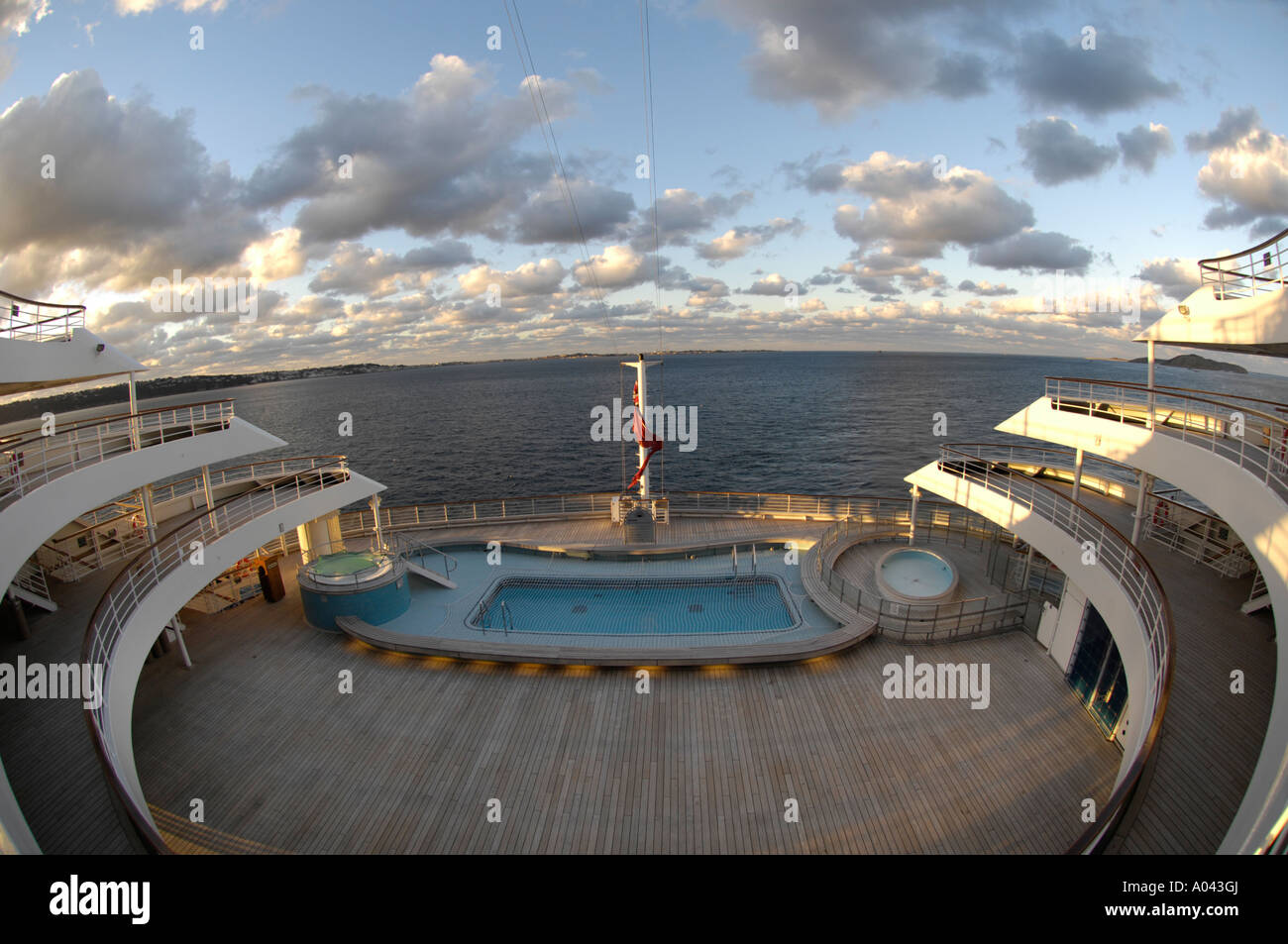 Rear decks hi-res stock photography and images - Alamy