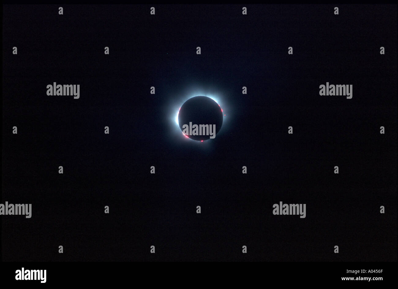 Total solar eclipse 1999 hi-res stock photography and images - Alamy