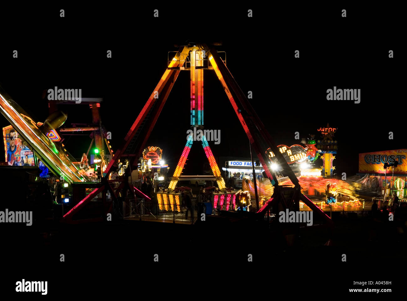 British funfair hi-res stock photography and images - Alamy