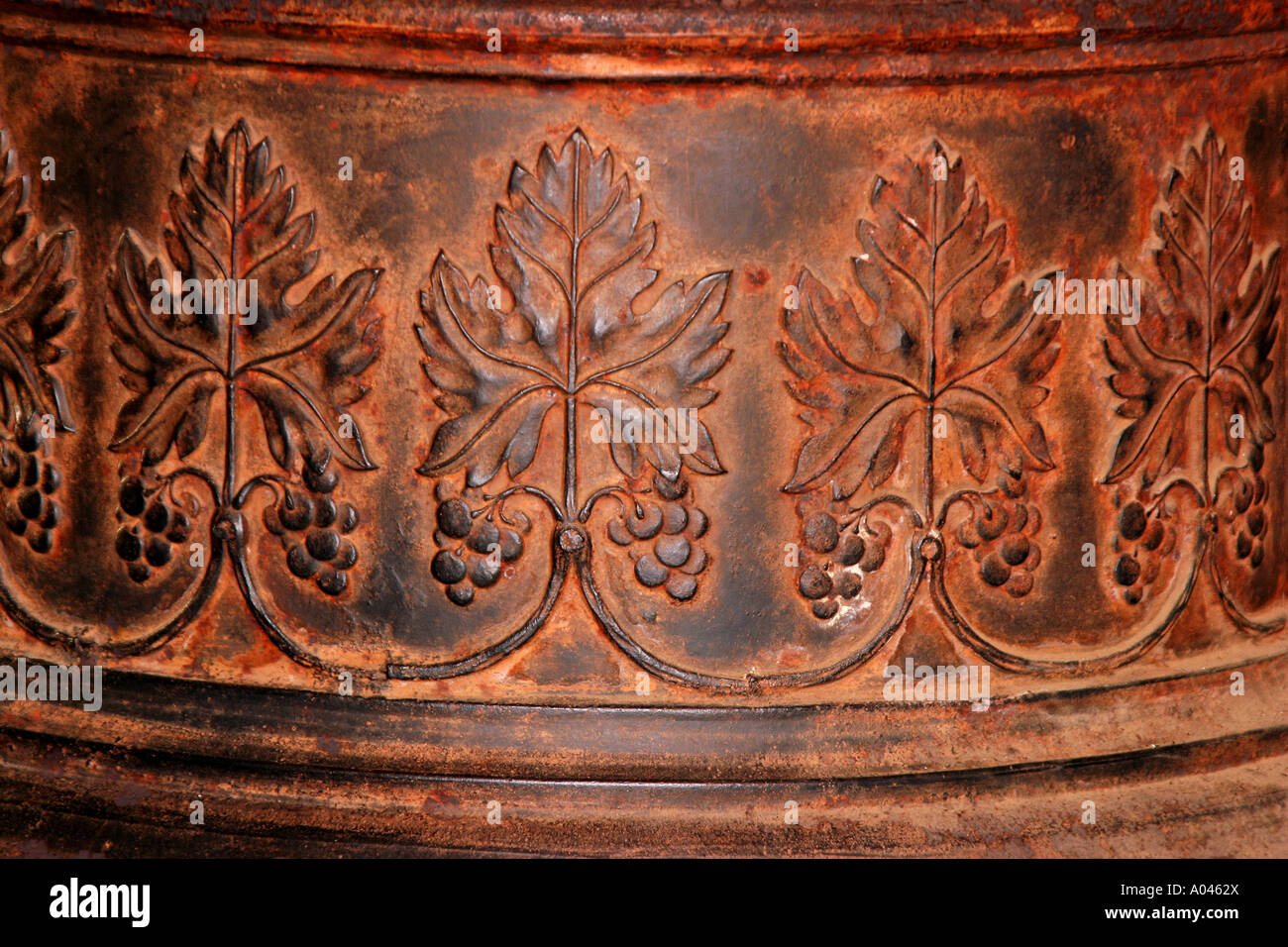 Stylized leaf vines hi-res stock photography and images - Alamy