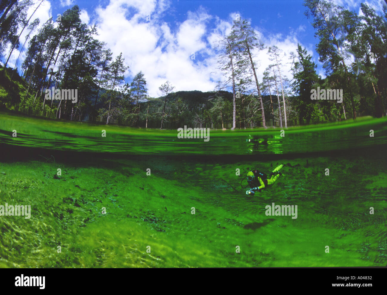 Scubadiving in a freshwater river hi-res stock photography and images ...