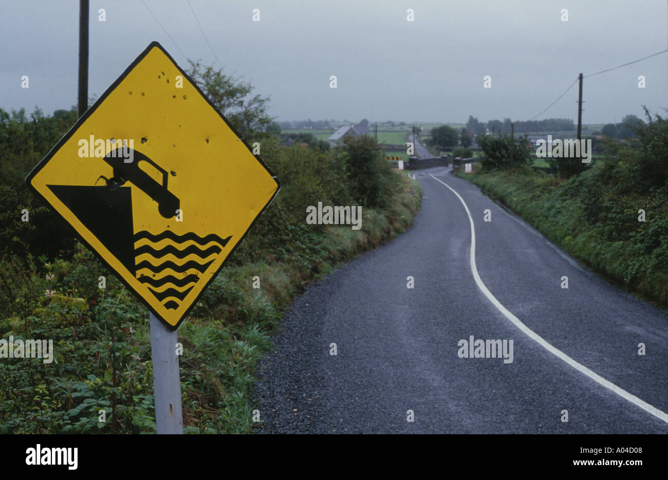 Road sign Ireland Stock Photo - Alamy