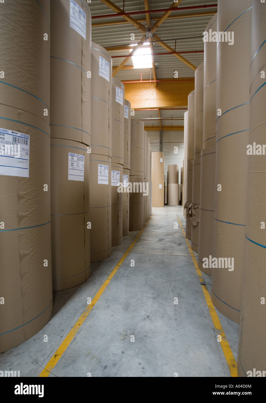 Paper reel manufacturing hi-res stock photography and images - Alamy