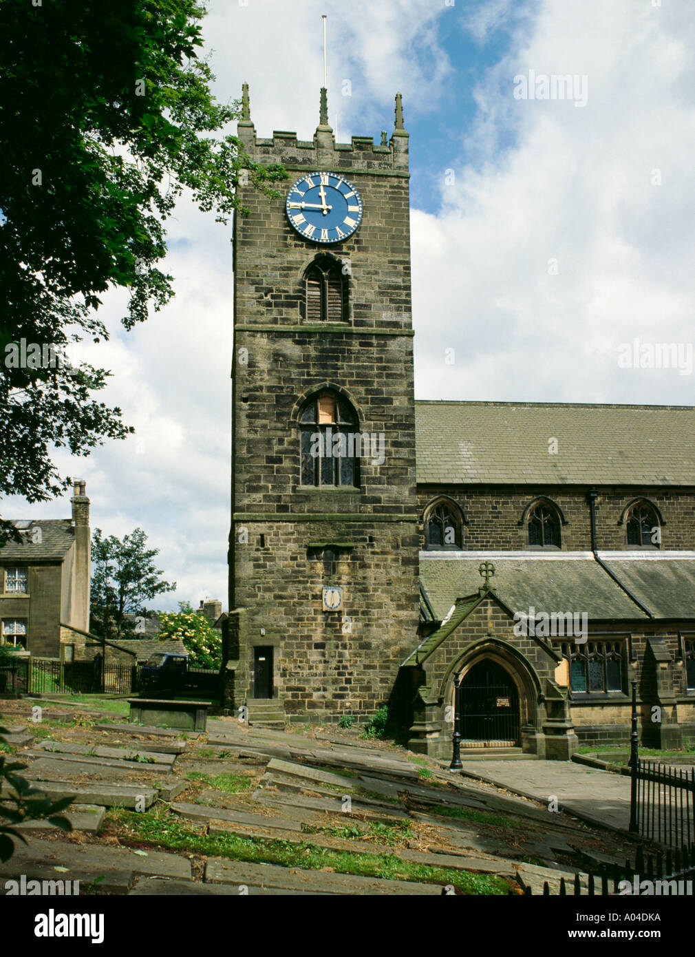 Haworth parish church hi-res stock photography and images - Alamy