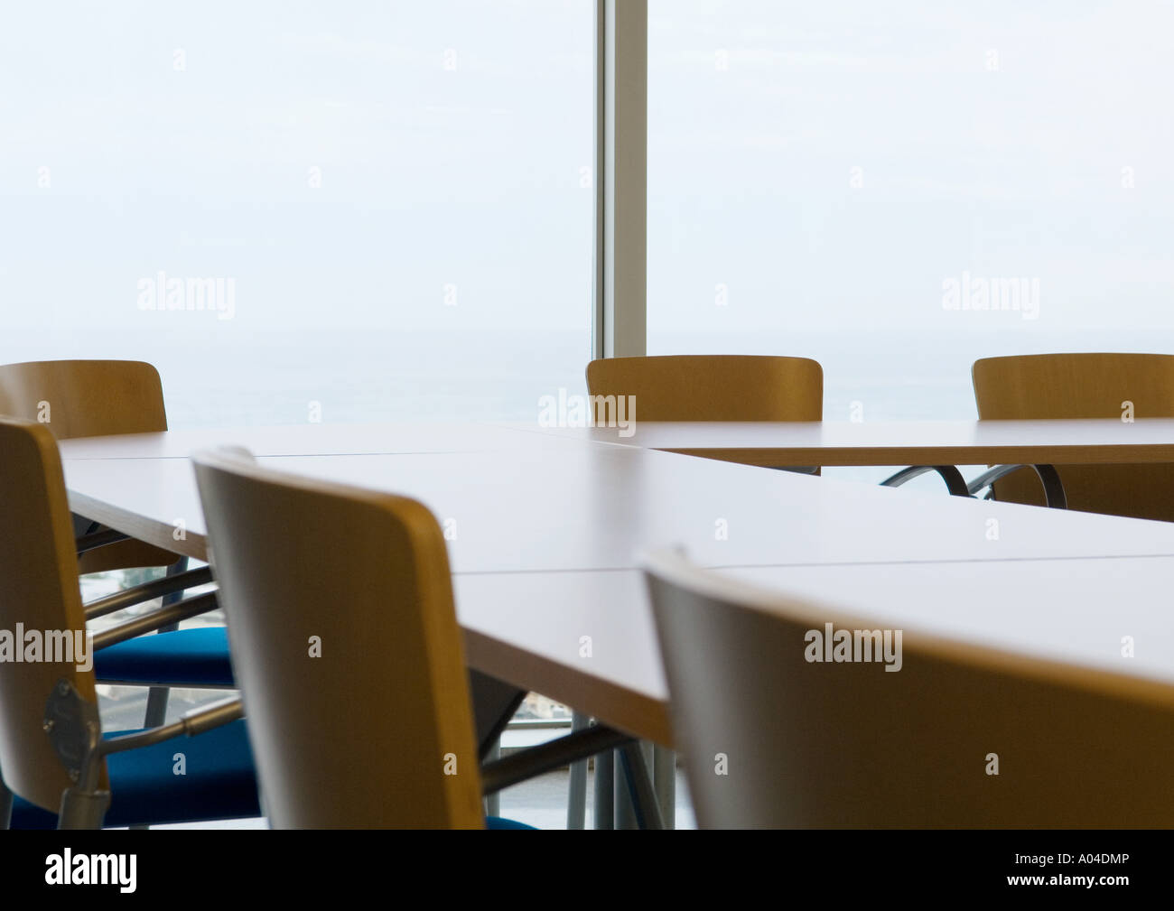 Empty conference room Stock Photo - Alamy