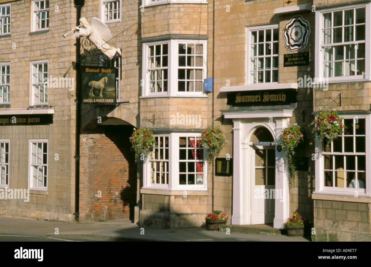 Blowing stone inn hi-res stock photography and images - Alamy