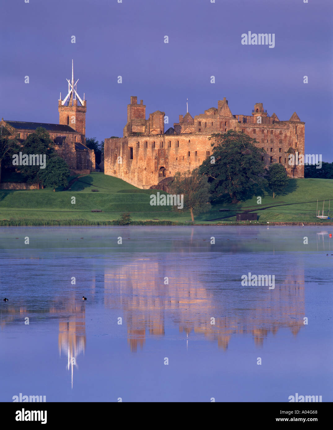 Linlithgow Palace High Resolution Stock Photography and Images - Alamy