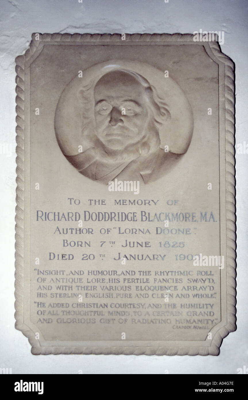 Memorial plaque on church wall hi-res stock photography and images - Alamy