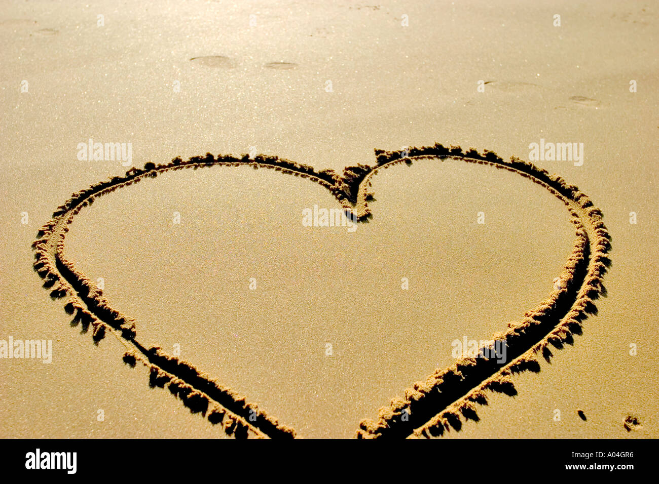 love heart in the sand Stock Photo - Alamy