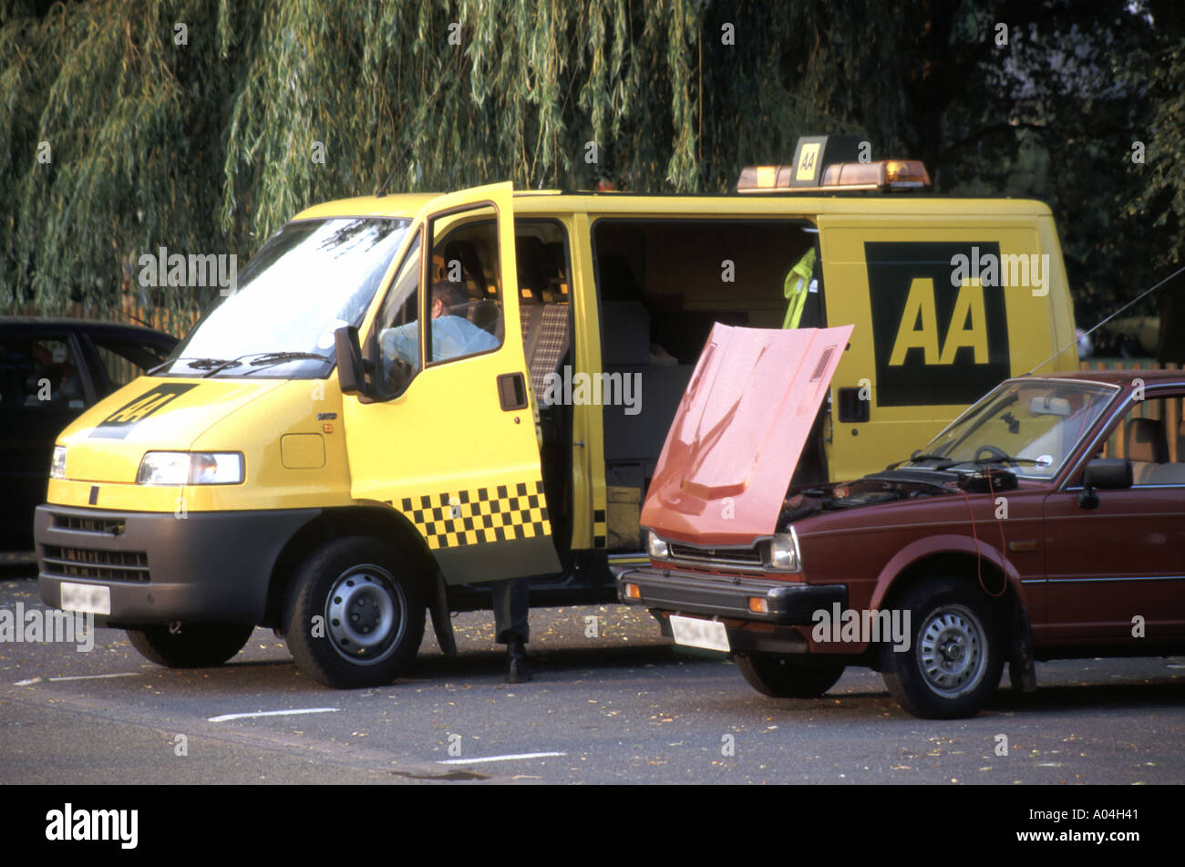Aa Breakdown Vehicle England Uk Stock Photos & Aa Breakdown Vehicle ...