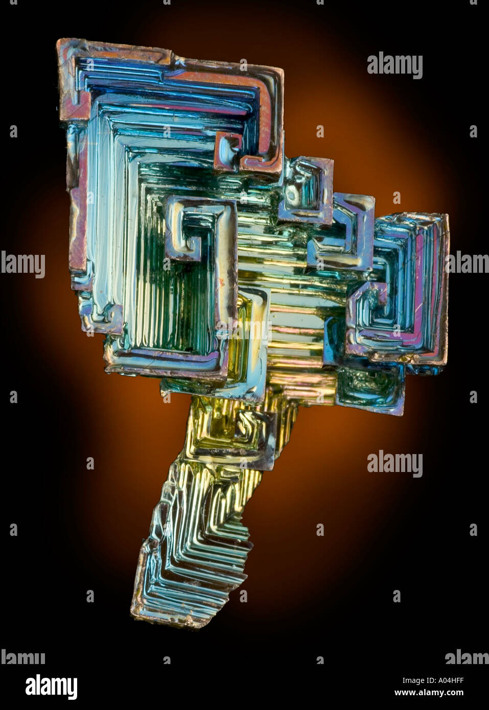 Bismuth crystals laboratory grown hi-res stock photography and images ...