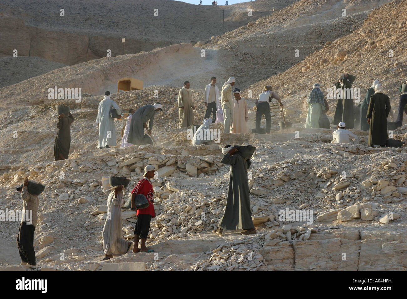 Ancient egyptian workers hi-res stock photography and images - Alamy