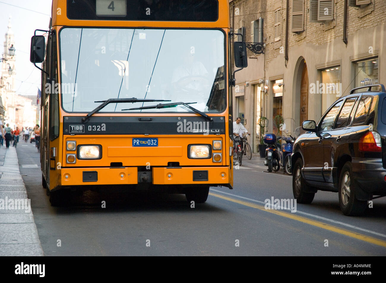 Number 4 Bus Route High Resolution Stock Photography and Images - Alamy