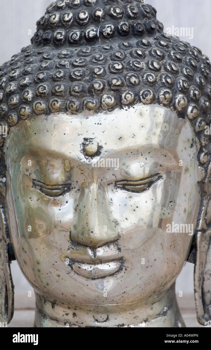 Bust of buddha hi-res stock photography and images - Alamy