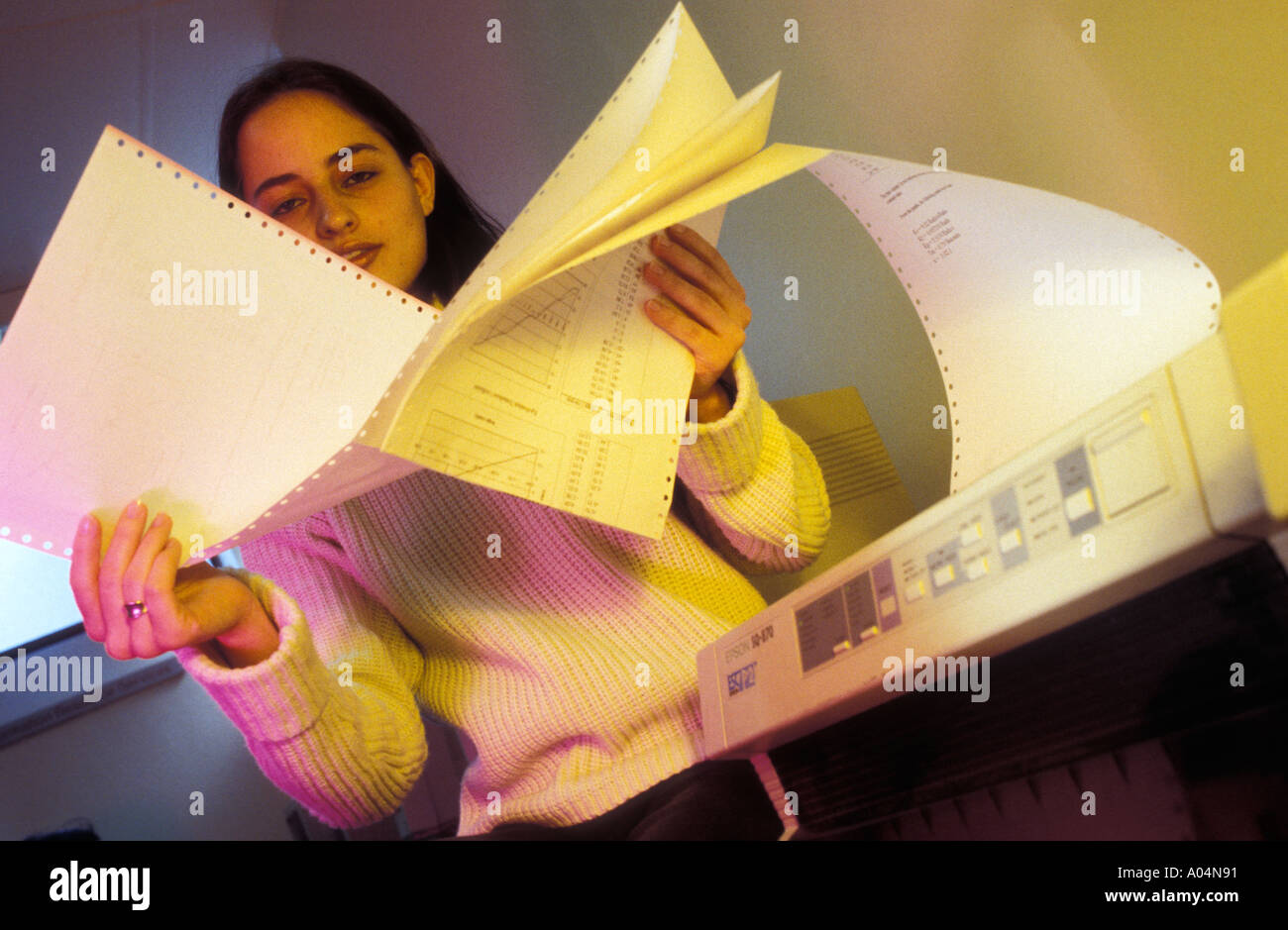 Photocopying woman hi-res stock photography and images - Alamy