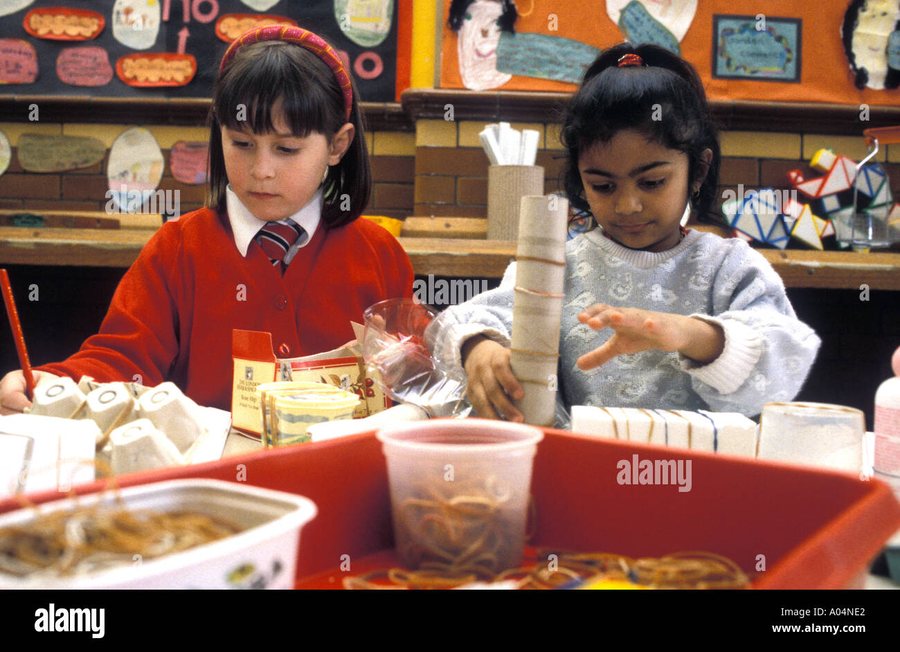 Children experimenting hi-res stock photography and images - Alamy